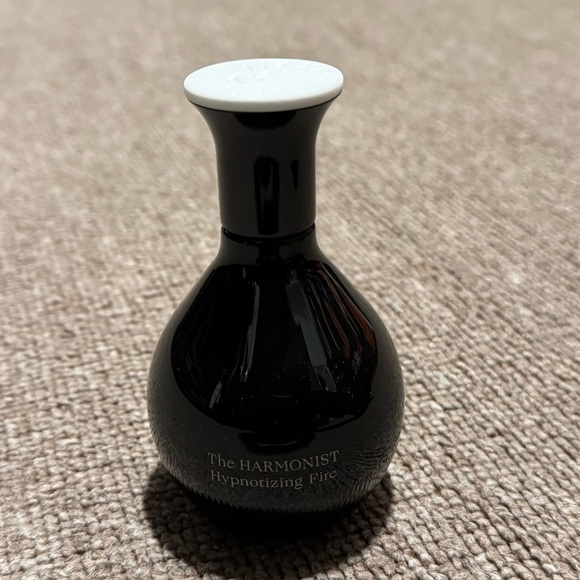 the harmonist | Bath & Body | The Harmonist Hypnotizing Fire 7oz | Poshmark